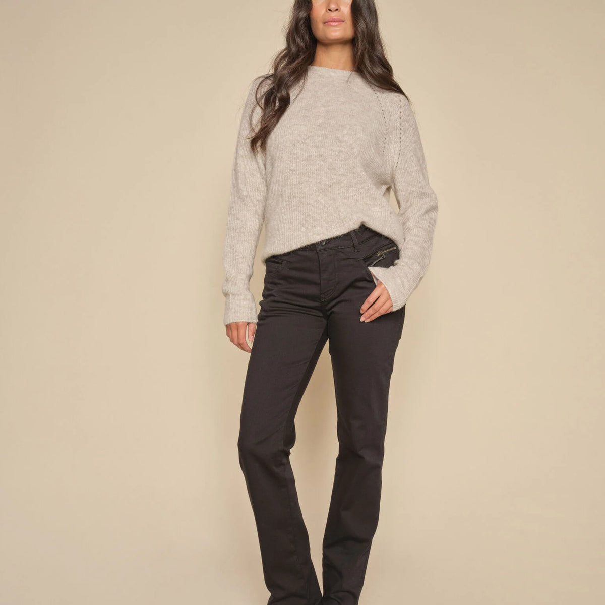 Carla Naomi Group Deluxe - Black - by Mos Mosh – Doodie Stark