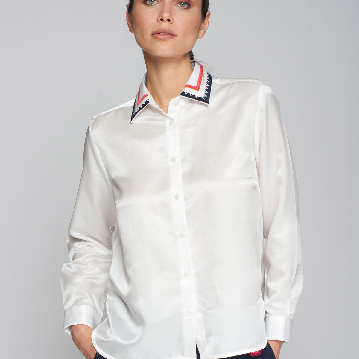 Isabella Emb Blouse - Blanca – Doodie Stark
